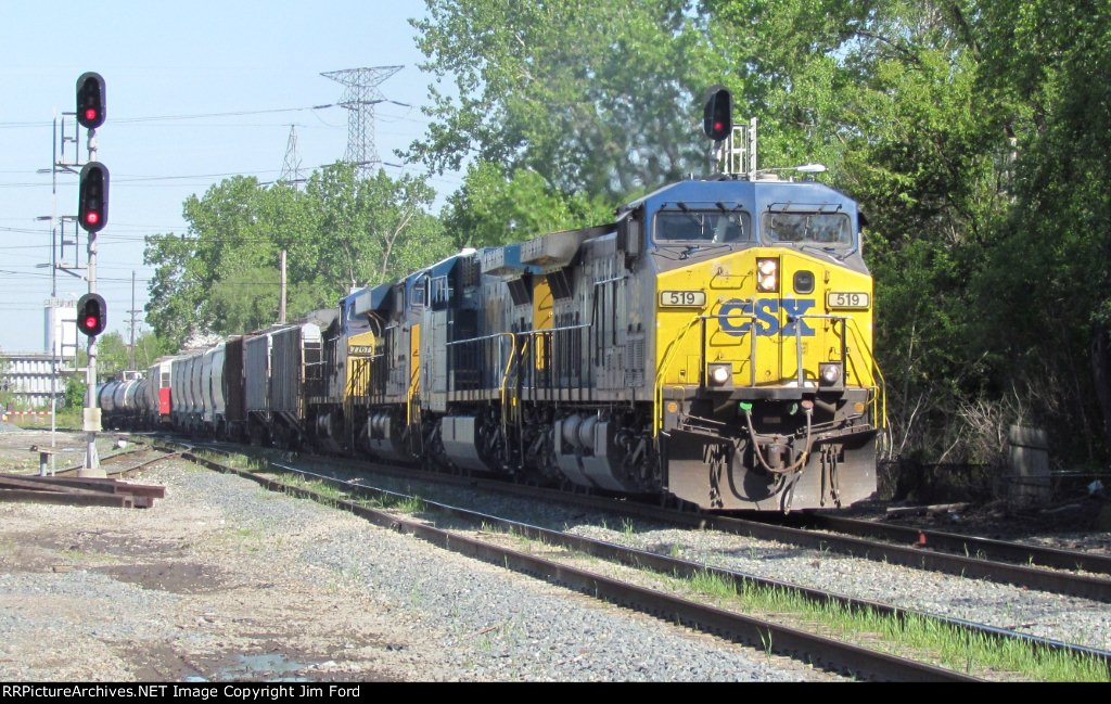 CSXT 519
